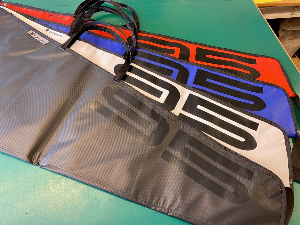 Lovely bright colours for the DF95 and DF65 rigbags – Catsails